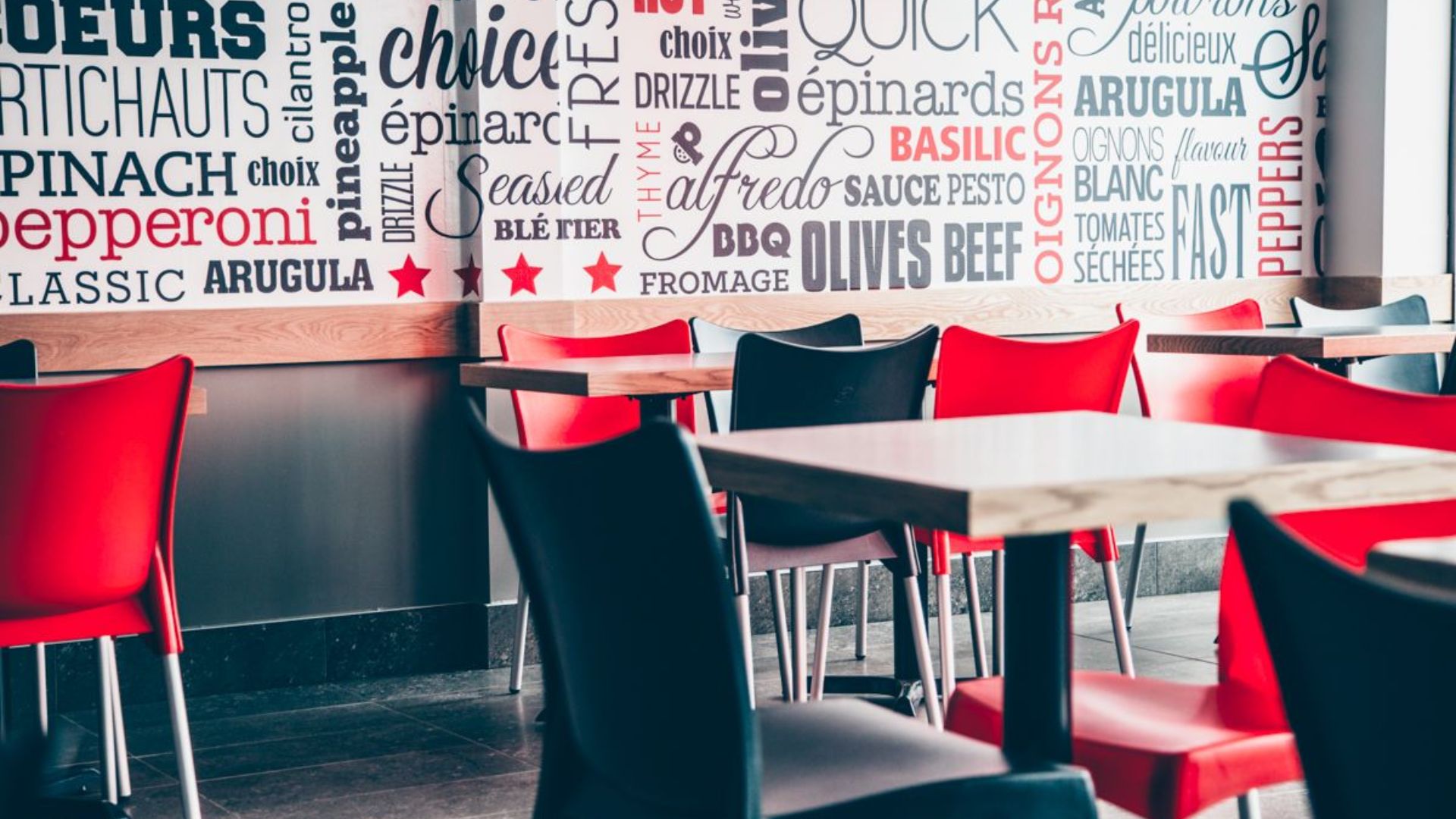 5 Popular Restaurant Decoration That Capture Customer's Heart