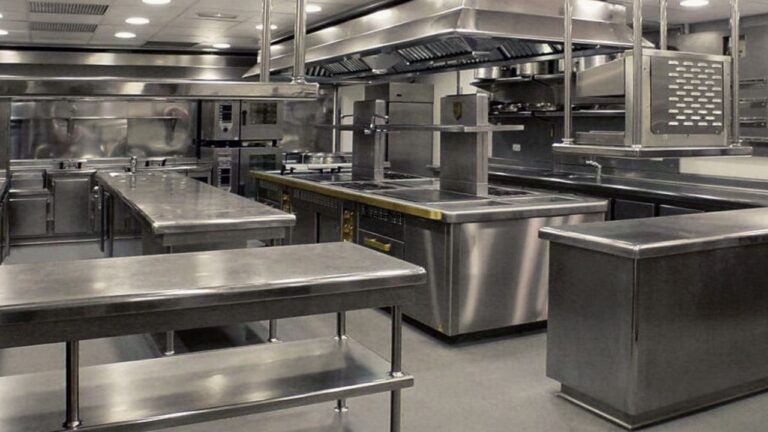 5 Top Restaurant Kitchen Layout Ideas That Delivers