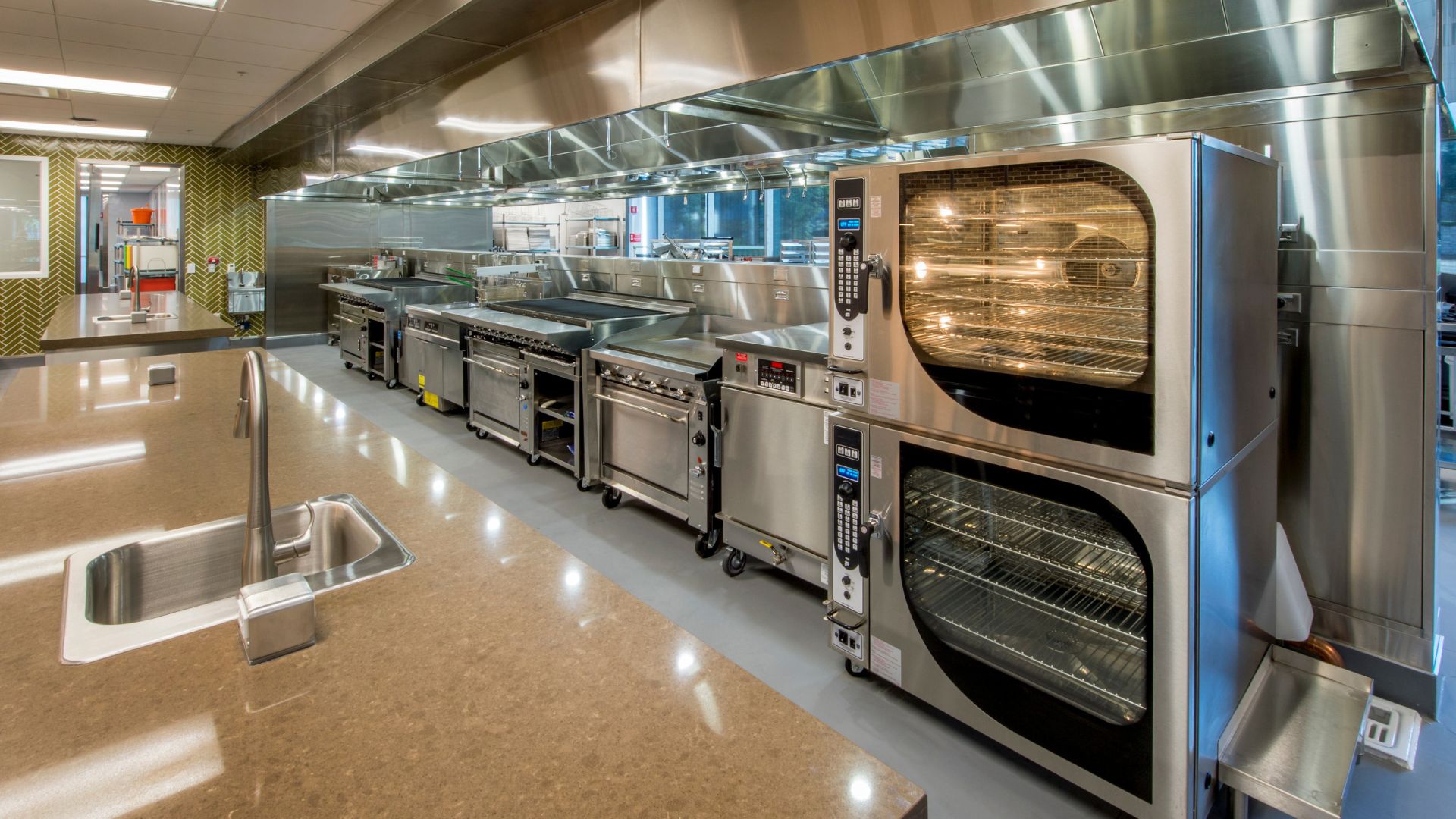 5 Smart Tips To Setup A Commercial Kitchen